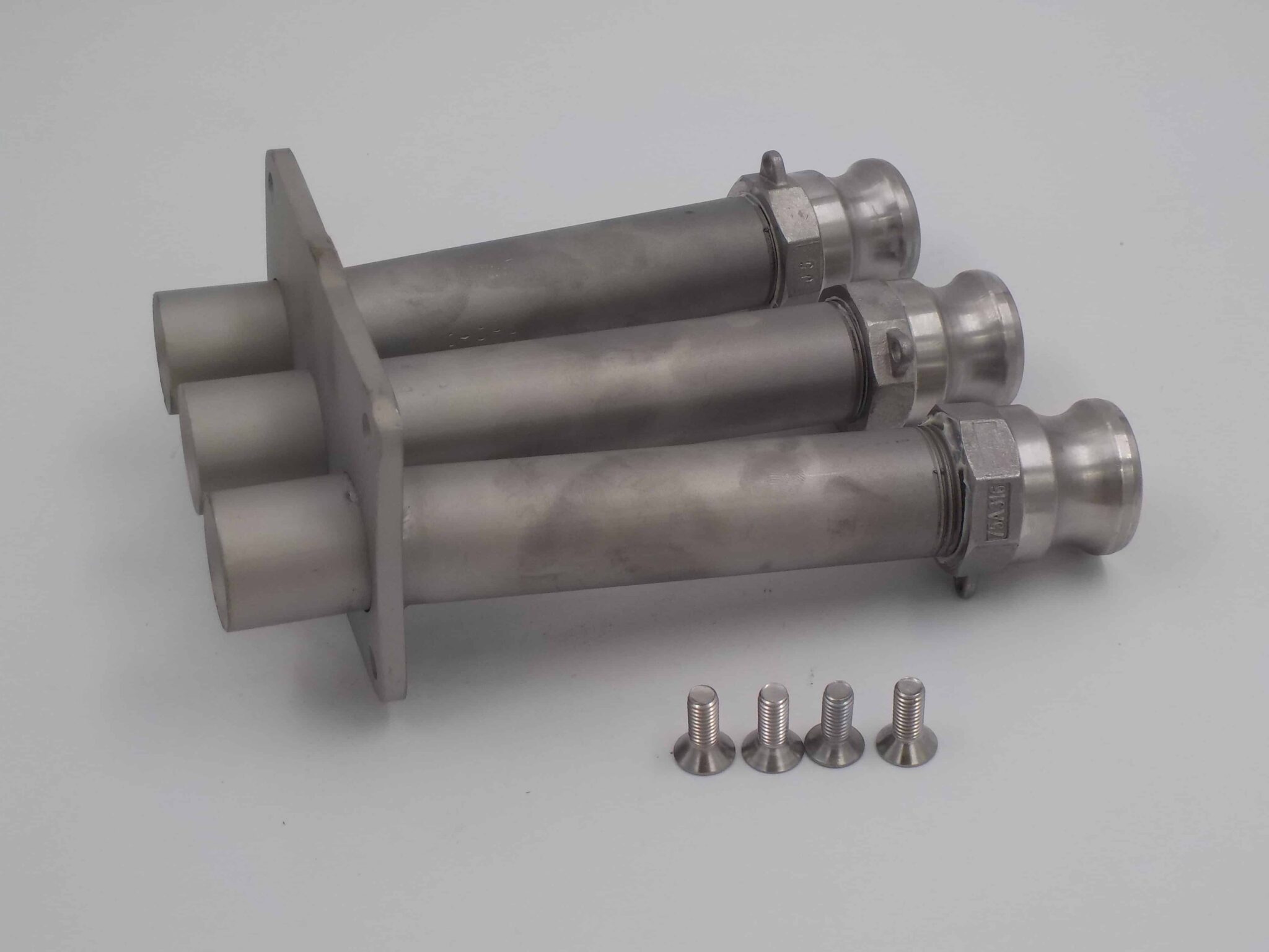 Rear Inlet 3-TLX with 3/4" Camlock Couplings for Hose Reel - Peinemann ...